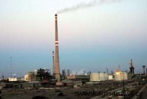 Obama Regime Al Qaeda Thugs Shell Homs Oil Refinery
